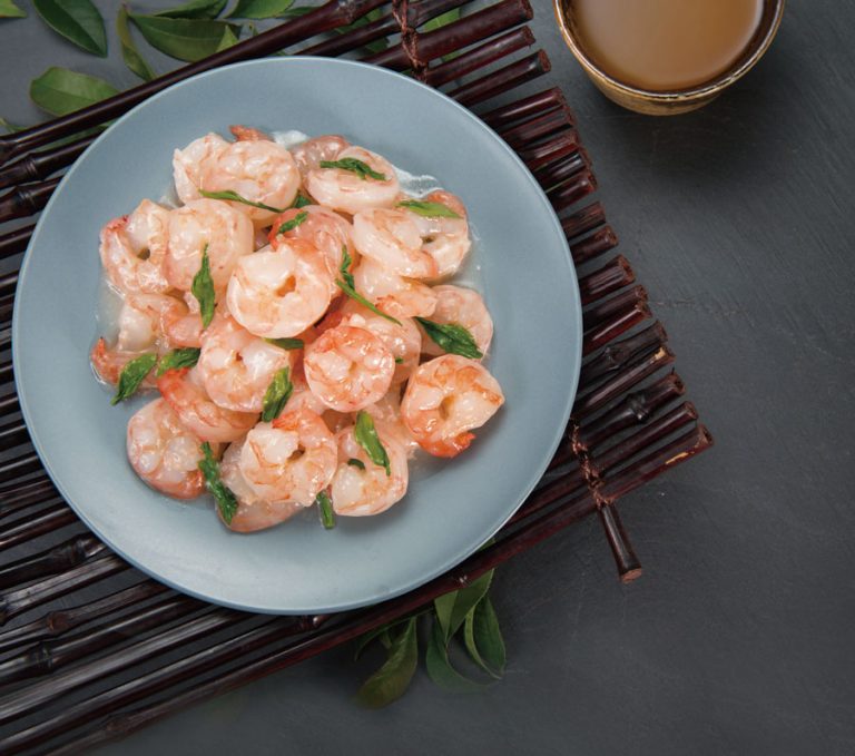 Prawns Cooked with Longjing Tea - Magnifissance