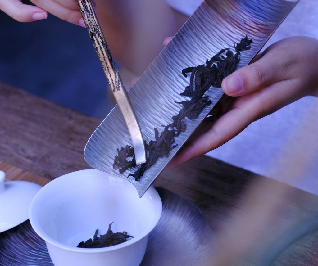 The Ultimate Guide to Enjoying a Tea Ceremony at Home - Magnifissance