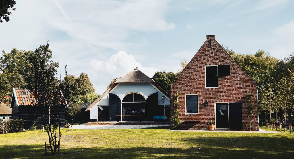 A Delightful Modern Farmhouse by Ra. Studio